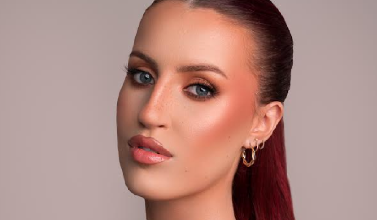 Popular Irish beauty influencer launches award-winning product range at ...