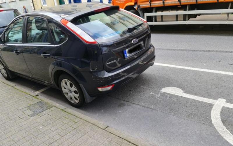 Fixed charge penalty notice issued to driver for parking in disabled ...